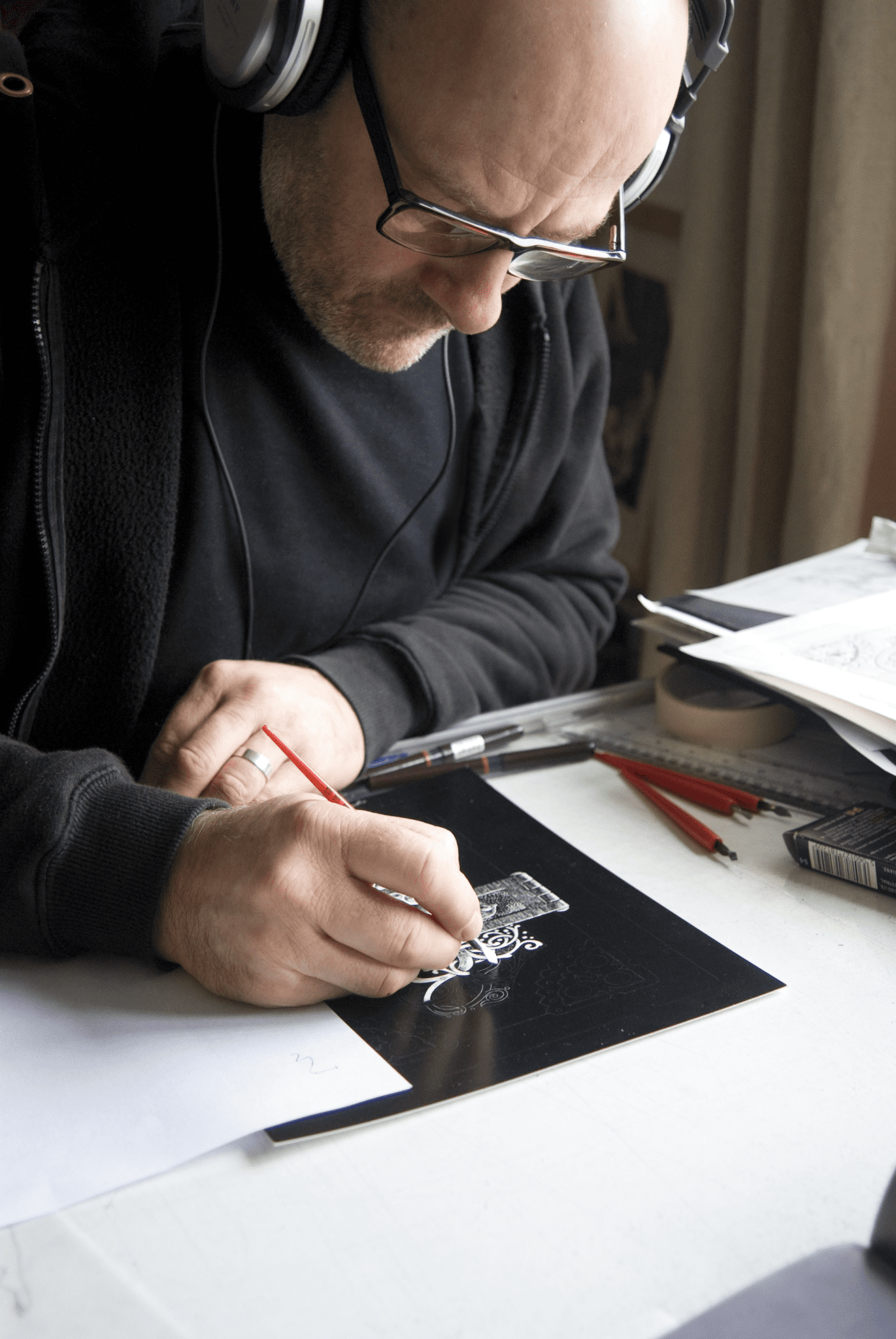 Brett Breckon - Illustrator and Scraperboard Artist - Essdee Art & Craft